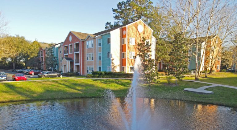 Gallery - University Commons