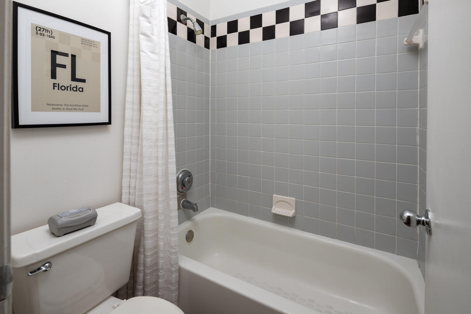 Gallery - University Commons